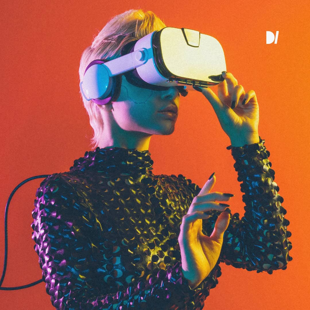 Top 10 UK Tech Influencers Demystifying Emerging Technology